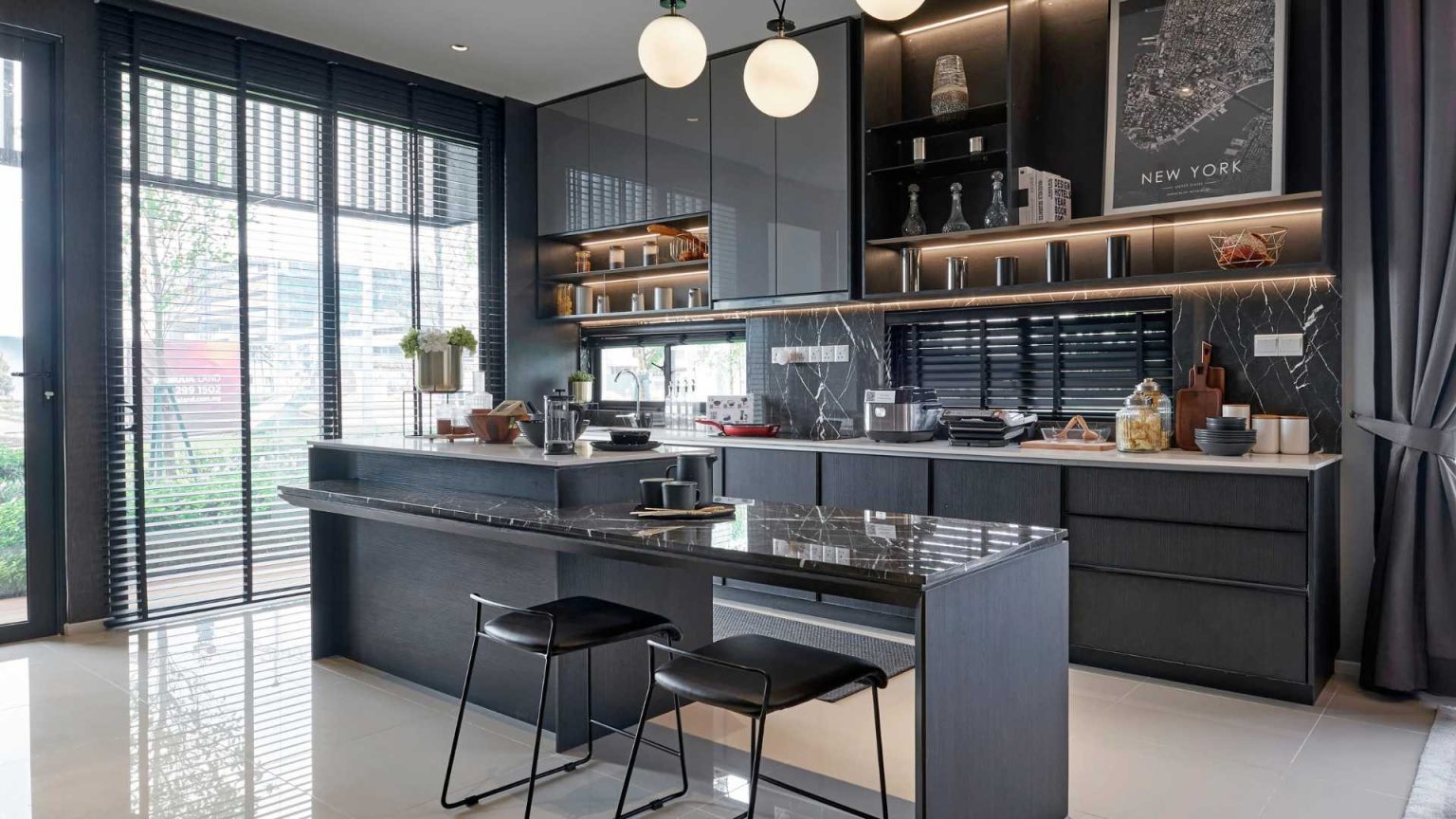 Colours That Go with Cashmere Kitchen: 25 Perfect Combinations
