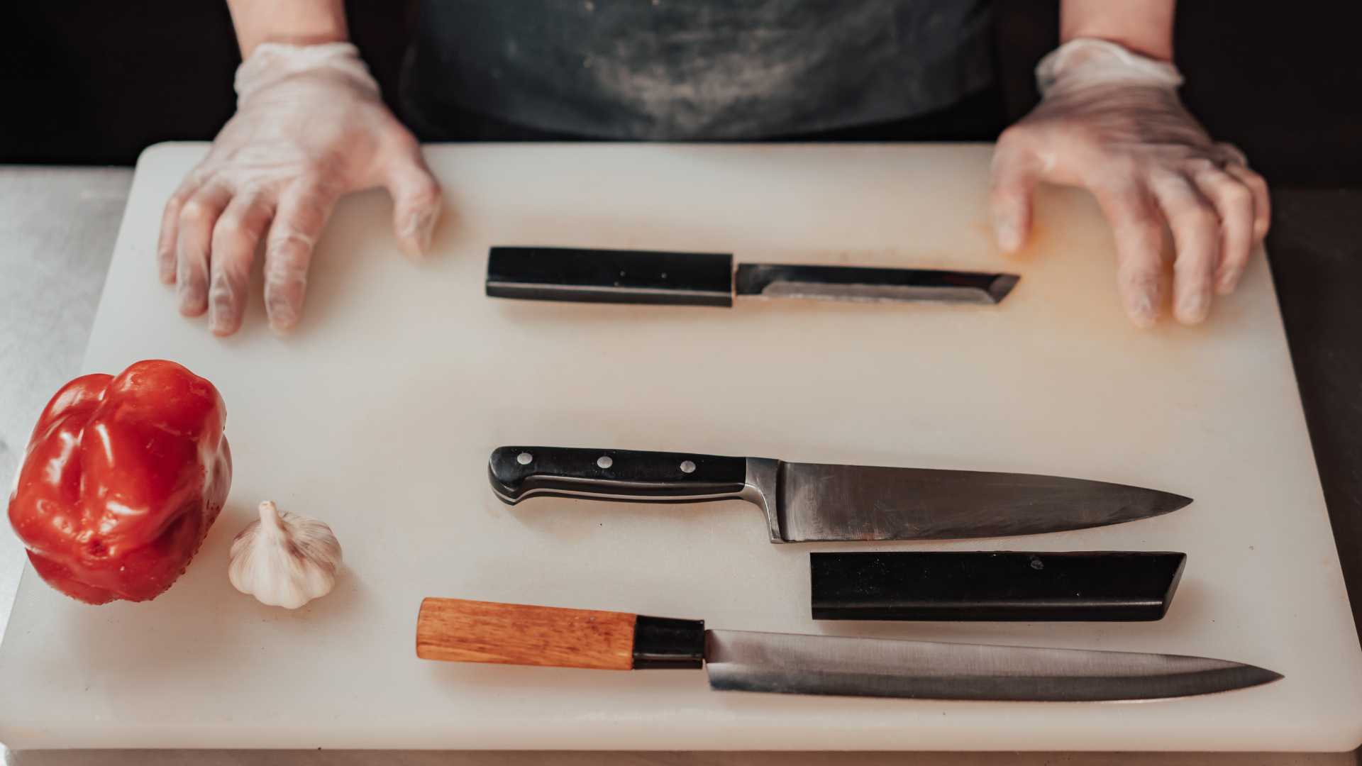 How to Dispose of Kitchen Knives Safely & Responsibly in UK?