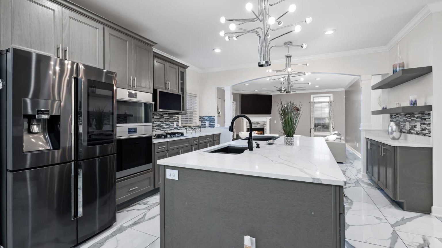 Colours That Go with Cashmere Kitchen: 25 Perfect Combinations